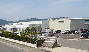 工場ルポ：ADEKAファインフーズ 全員参加をキーワードにISO22000認証取得 - 日本食糧新聞・電子版